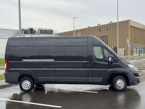 Black Citroen Jumper 2017 in Klaipeda, with an engine capacity of 2.00 L and mileage of 141 thousand km for 7800 €, photo 8 on AUTOMOTO.COM.LV