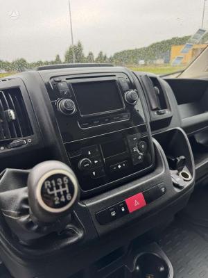 Black Citroen Jumper 2017 in Klaipeda, with an engine capacity of 2.00 L and mileage of 141 thousand km for 7800 €, photo 14 on AUTOMOTO.COM.LV