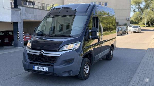 Melns Citroen Jumper 2018 Viļņa, ar dzinēja tilpumu 2.00 L un nobraukumu 147 tūkst. km par 5200 €, foto 1 vietnē AUTOMOTO.COM.LV