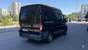 Melns Citroen Jumper 2018 Viļņa, ar dzinēja tilpumu 2.00 L un nobraukumu 147 tūkst. km par 5200 €, foto 7 vietnē AUTOMOTO.COM.LV