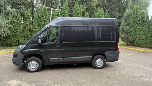 Black Citroen Jumper 2018 in Vilnius, with an engine capacity of 2.00 L and mileage of 147 thousand km for 5150 €, photo 4 on AUTOMOTO.COM.LV