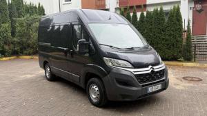 Black Citroen Jumper 2018 in Vilnius, with an engine capacity of 2.00 L and mileage of 147 thousand km for 5150 €, photo 9 on AUTOMOTO.COM.LV