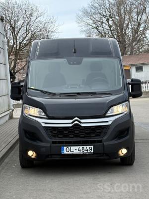 Black Citroen Jumper 2022 in Riga, with an engine capacity of 2.20 L and mileage of 0 thousand km for 12500 €, photo 3 on AUTOMOTO.COM.LV