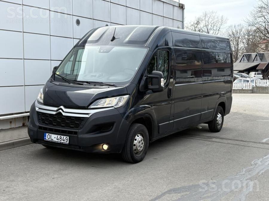 Black Citroen Jumper 2022 in Riga, with an engine capacity of 2.20 L and mileage of 0 thousand km for 12500 €, photo 4 on AUTOMOTO.COM.LV