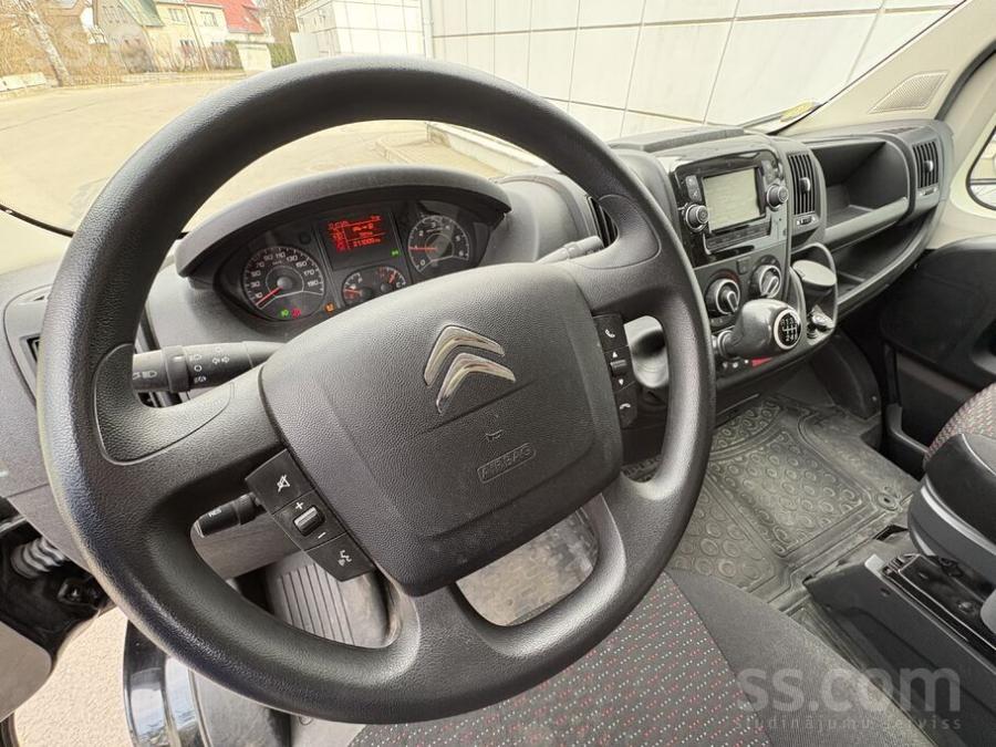 Black Citroen Jumper 2022 in Riga, with an engine capacity of 2.20 L and mileage of 0 thousand km for 12500 €, photo 8 on AUTOMOTO.COM.LV