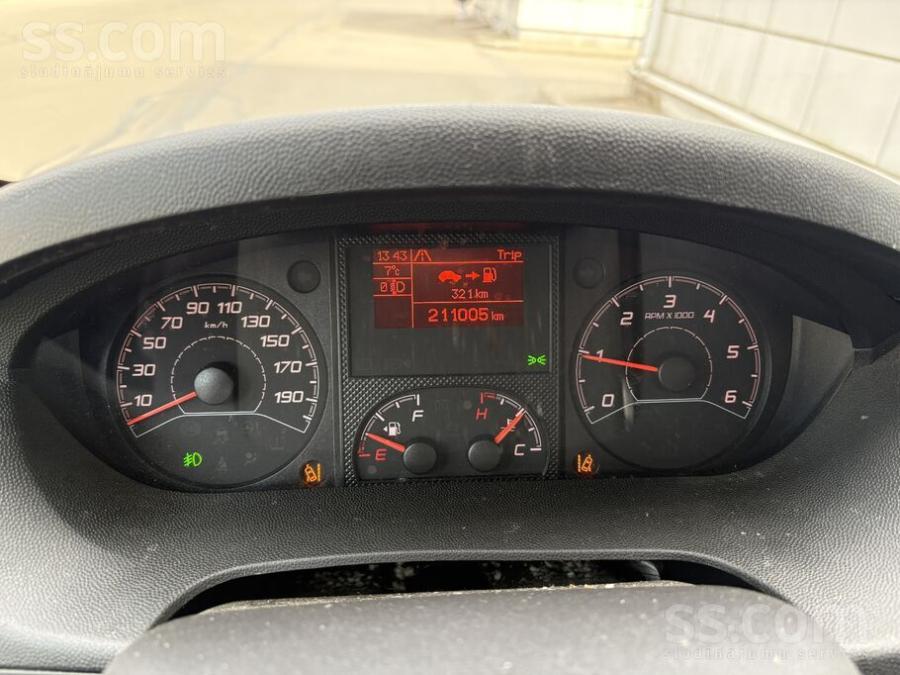 Black Citroen Jumper 2022 in Riga, with an engine capacity of 2.20 L and mileage of 0 thousand km for 12500 €, photo 14 on AUTOMOTO.COM.LV