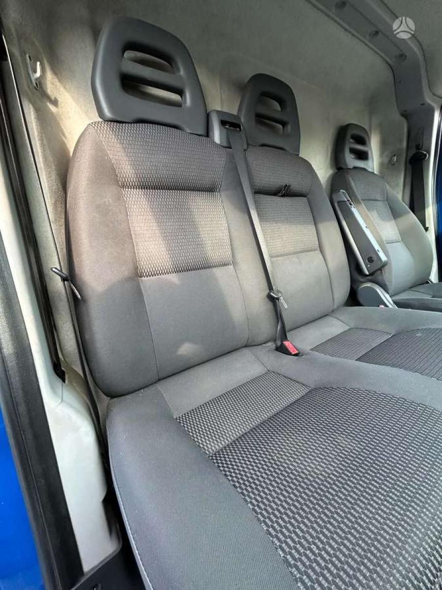 Zils Citroen Jumper 2008 Kauņa, ar dzinēja tilpumu 2.20 L un nobraukumu 73 tūkst. km par 8500 €, foto 11 vietnē AUTOMOTO.COM.LV