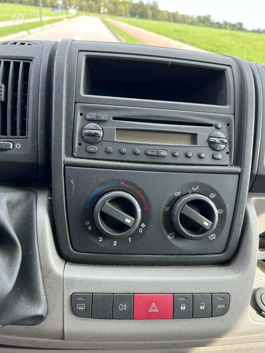 Zils Citroen Jumper 2008 Kauņa, ar dzinēja tilpumu 2.20 L un nobraukumu 73 tūkst. km par 8500 €, foto 13 vietnē AUTOMOTO.COM.LV