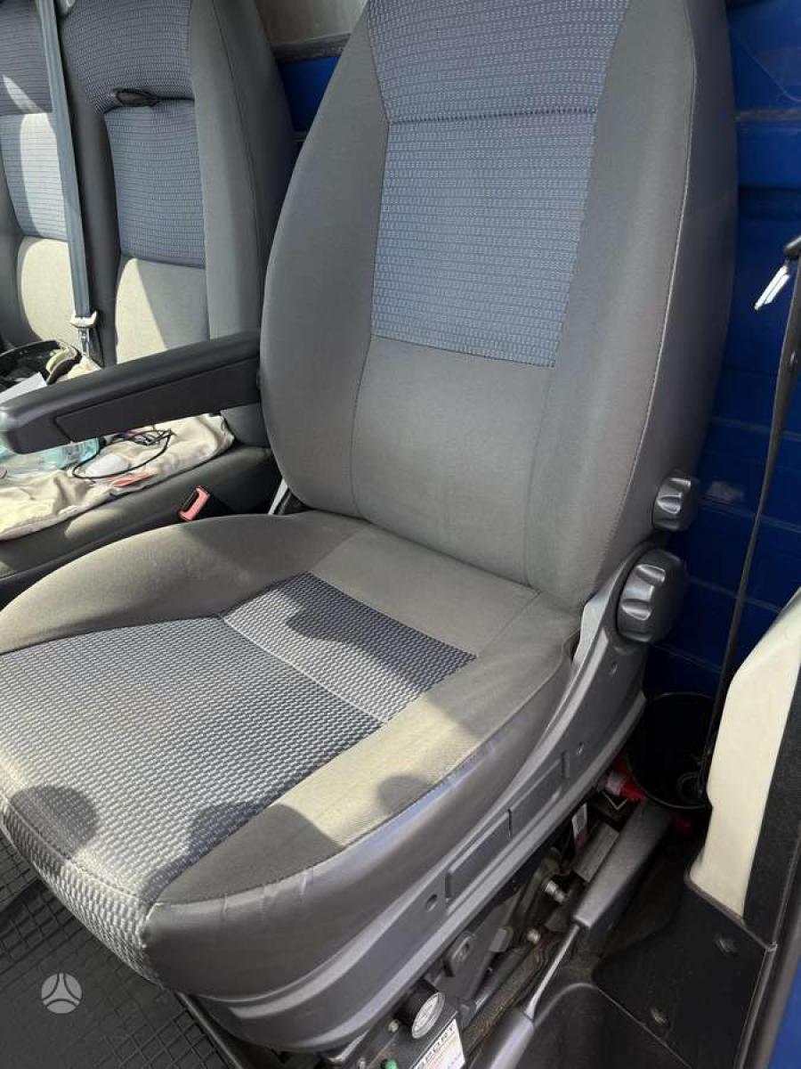 Zils Citroen Jumper 2014 Viļņa, ar dzinēja tilpumu 0.00 L un nobraukumu 440 tūkst. km par 6999 €, foto 16 vietnē AUTOMOTO.COM.LV