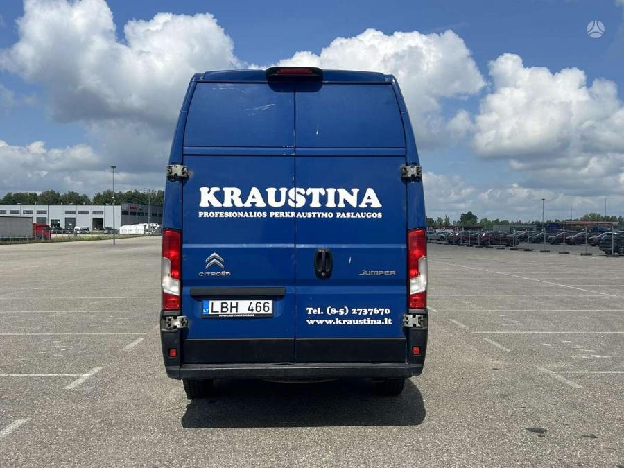 Blue Citroen Jumper 2019 in Vilnius, with an engine capacity of 2.00 L and mileage of 115 thousand km for 15125 €, photo 9 on AUTOMOTO.COM.LV