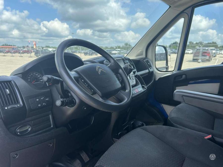 Blue Citroen Jumper 2019 in Vilnius, with an engine capacity of 2.00 L and mileage of 115 thousand km for 15125 €, photo 14 on AUTOMOTO.COM.LV