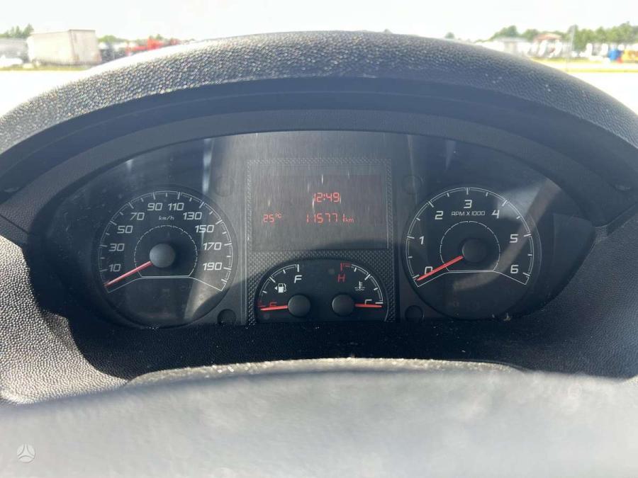 Blue Citroen Jumper 2019 in Vilnius, with an engine capacity of 2.00 L and mileage of 115 thousand km for 15125 €, photo 41 on AUTOMOTO.COM.LV