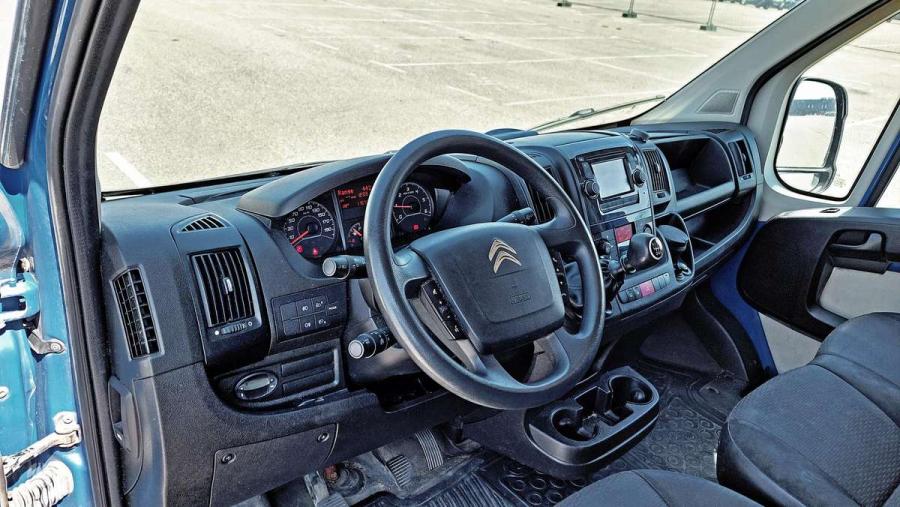 Zils Citroen Jumper 2019 Viļņa, ar dzinēja tilpumu 2.00 L un nobraukumu 115 tūkst. km par 15125 €, foto 20 vietnē AUTOMOTO.COM.LV