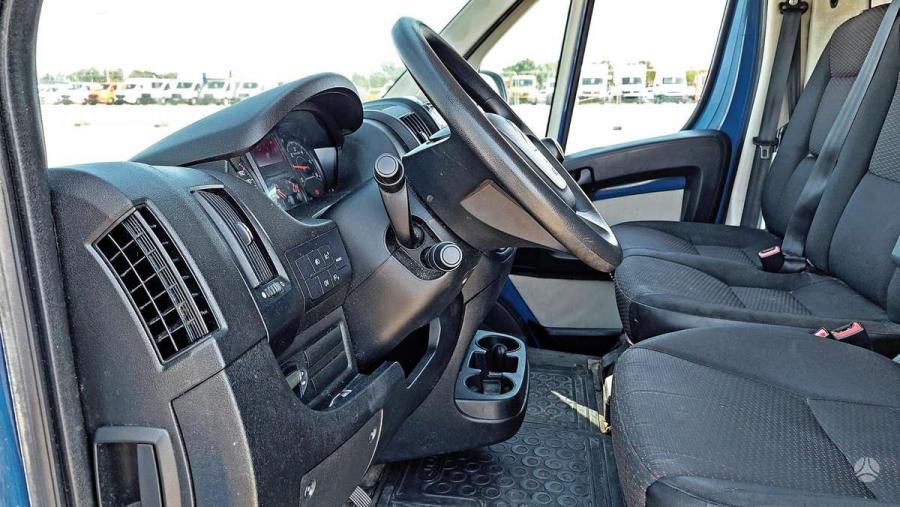 Zils Citroen Jumper 2019 Viļņa, ar dzinēja tilpumu 2.00 L un nobraukumu 115 tūkst. km par 15125 €, foto 21 vietnē AUTOMOTO.COM.LV