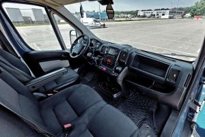 Zils Citroen Jumper 2019 Viļņa, ar dzinēja tilpumu 2.00 L un nobraukumu 115 tūkst. km par 15125 €, foto 22 vietnē AUTOMOTO.COM.LV