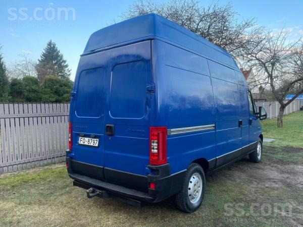 Zils Citroen Jumper 2005 Rīga, ar dzinēja tilpumu 2.80 L un nobraukumu 345 tūkst. km par 2100 €, foto 4 vietnē AUTOMOTO.COM.LV