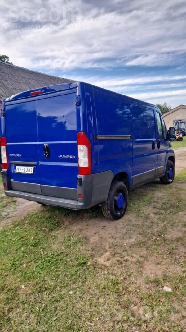 Blue Citroen Jumper 2009 in Valka, with an engine capacity of 2.20 L and mileage of 292 thousand km for 4500 €, photo 2 on AUTOMOTO.COM.LV
