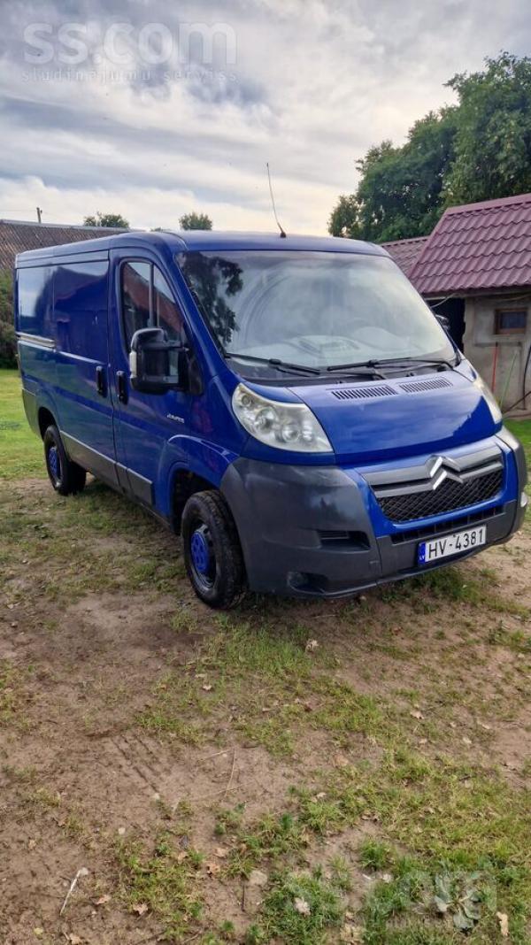 Blue Citroen Jumper 2009 in Valka, with an engine capacity of 2.20 L and mileage of 292 thousand km for 4500 €, photo 3 on AUTOMOTO.COM.LV