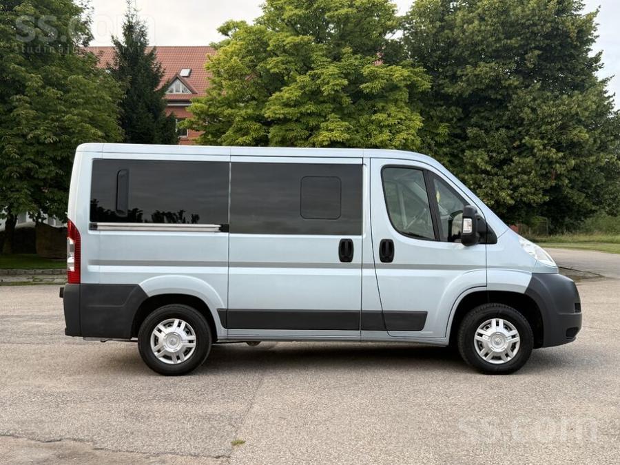 Zils Citroen Jumper 2012 Liepāja, ar dzinēja tilpumu 2.20 L un nobraukumu 154 tūkst. km par 9800 €, foto 6 vietnē AUTOMOTO.COM.LV