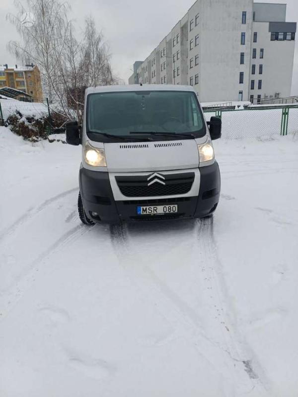 Grey Citroen Jumper 2006 in Vilnius, with an engine capacity of 2.20 L and mileage of 328 thousand km for 3200 €, photo 6 on AUTOMOTO.COM.LV