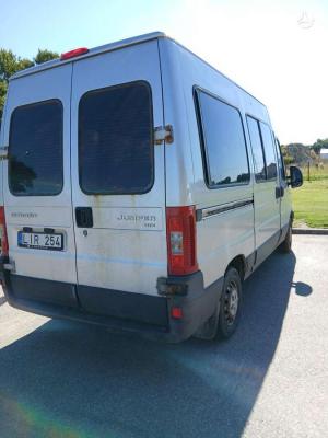 Pelēks Citroen Jumper 2006 Kėdainiai, ar dzinēja tilpumu 2.80 L un nobraukumu 300 tūkst. km par 2700 €, foto 5 vietnē AUTOMOTO.COM.LV