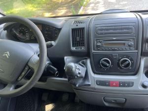 Pelēks Citroen Jumper 2008 Marijampole, ar dzinēja tilpumu 2.20 L un nobraukumu 295 tūkst. km par 3000 €, foto 11 vietnē AUTOMOTO.COM.LV