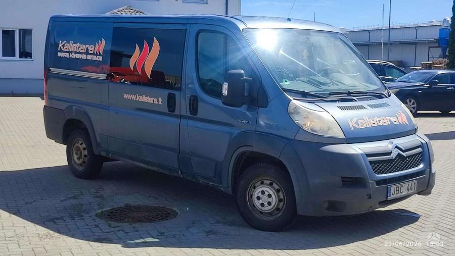 Pelēks Citroen Jumper 2009 Šauļi, ar dzinēja tilpumu 2.20 L un nobraukumu 390 tūkst. km par 1500 €, foto 3 vietnē AUTOMOTO.COM.LV