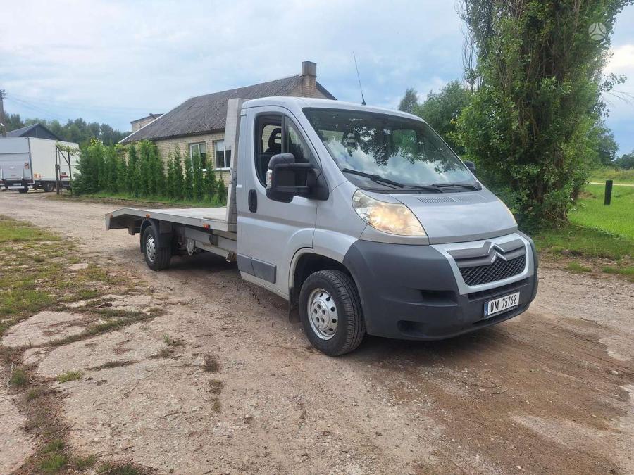 Pelēks Citroen Jumper 2013 Tauragė, ar dzinēja tilpumu 2.20 L un nobraukumu 200 tūkst. km par 6700 €, foto 1 vietnē AUTOMOTO.COM.LV