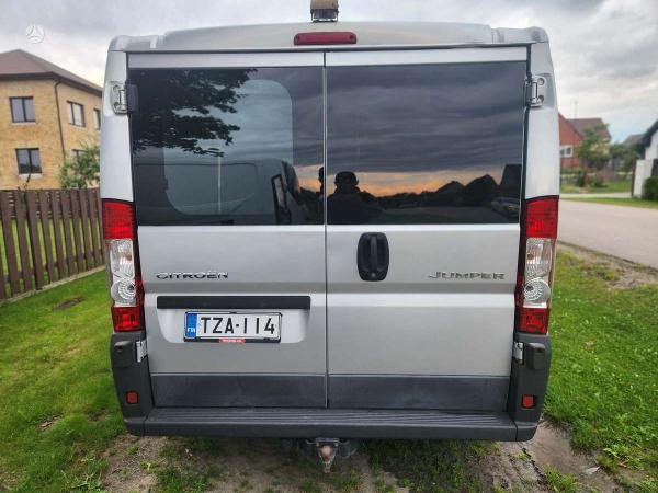 Grey Citroen Jumper 2014 in Siauliai, with an engine capacity of 2.20 L and mileage of 24 thousand km for 4899 €, photo 3 on AUTOMOTO.COM.LV