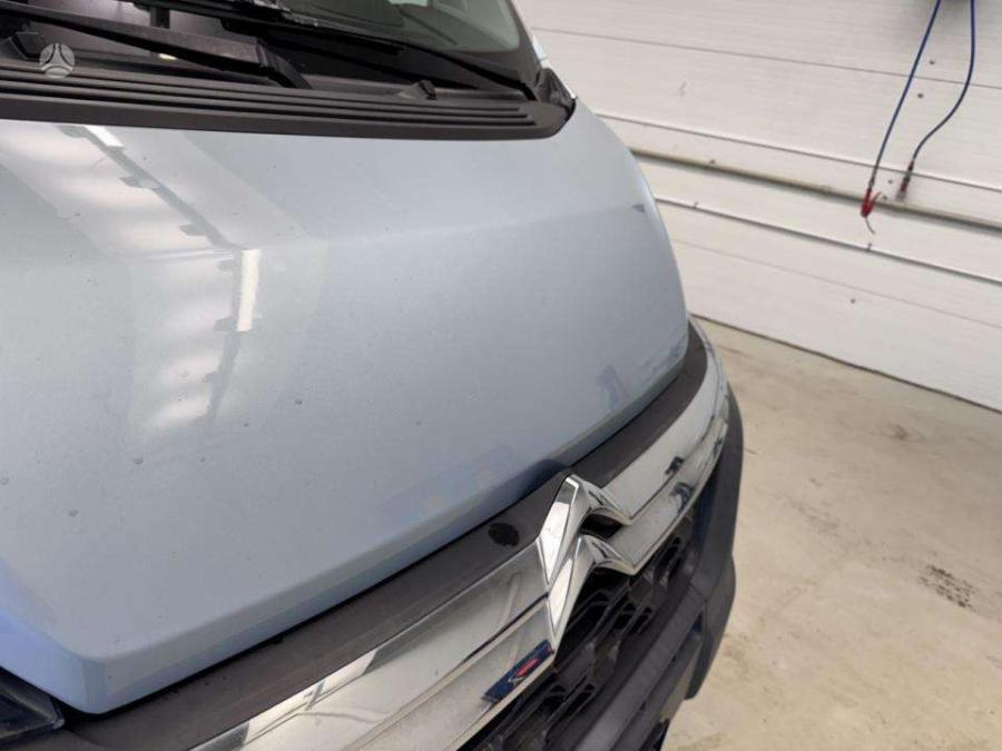 Grey Citroen Jumper 2017 in Radviliskis, with an engine capacity of 2.00 L and mileage of 195 thousand km for 10250 €, photo 28 on AUTOMOTO.COM.LV