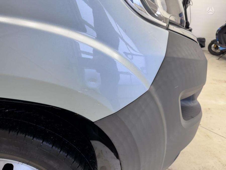 Grey Citroen Jumper 2017 in Radviliskis, with an engine capacity of 2.00 L and mileage of 195 thousand km for 10250 €, photo 29 on AUTOMOTO.COM.LV