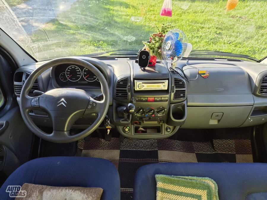 Grey Citroen Jumper 2006 in Prienai, with an engine capacity of 2.20 L and mileage of 140 thousand km for 4500 €, photo 8 on AUTOMOTO.COM.LV