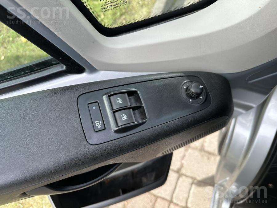 Pelēks Citroen Jumper 2016 Jelgava, ar dzinēja tilpumu 2.20 L un nobraukumu 225 tūkst. km par 6550 €, foto 15 vietnē AUTOMOTO.COM.LV