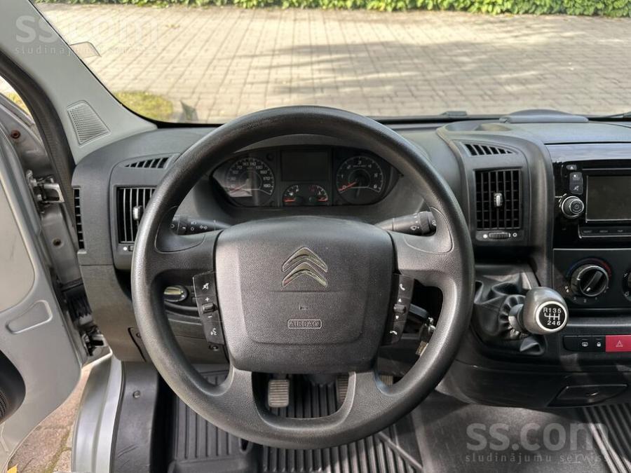 Pelēks Citroen Jumper 2016 Jelgava, ar dzinēja tilpumu 2.20 L un nobraukumu 225 tūkst. km par 6550 €, foto 16 vietnē AUTOMOTO.COM.LV