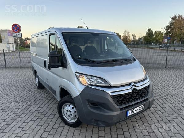 Grey Citroen Jumper 2016 in Jelgava, with an engine capacity of 2.20 L and mileage of 225 thousand km for 7350 €, photo 1 on AUTOMOTO.COM.LV