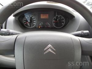 Grey Citroen Jumper 2011 in Valka, with an engine capacity of 2.20 L and mileage of 170 thousand km for 8900 €, photo 10 on AUTOMOTO.COM.LV