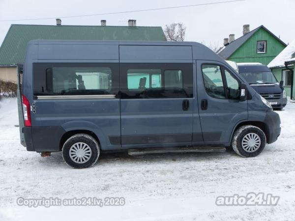Grey Citroen Jumper 2011 in Valga, with an engine capacity of 2.20 L and mileage of 170 thousand km for 8900 €, photo 5 on AUTOMOTO.COM.LV