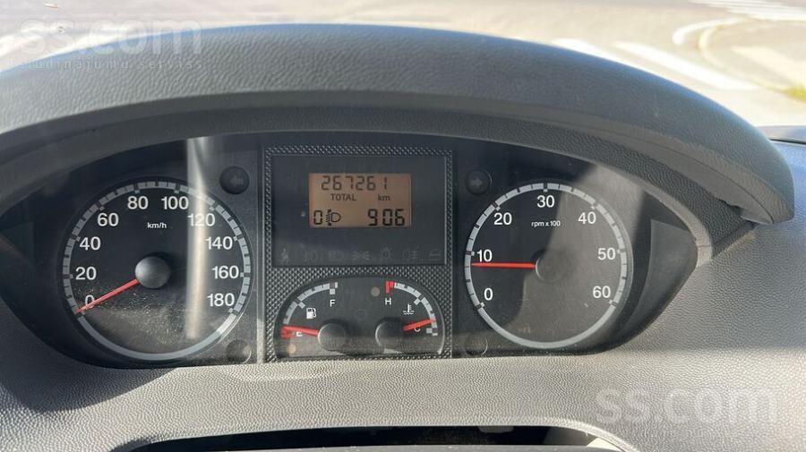 Citroen Jumper 2011 in Riga, with an engine capacity of 2.20 L and mileage of 267 thousand km for 4900 €, photo 10 on AUTOMOTO.COM.LV