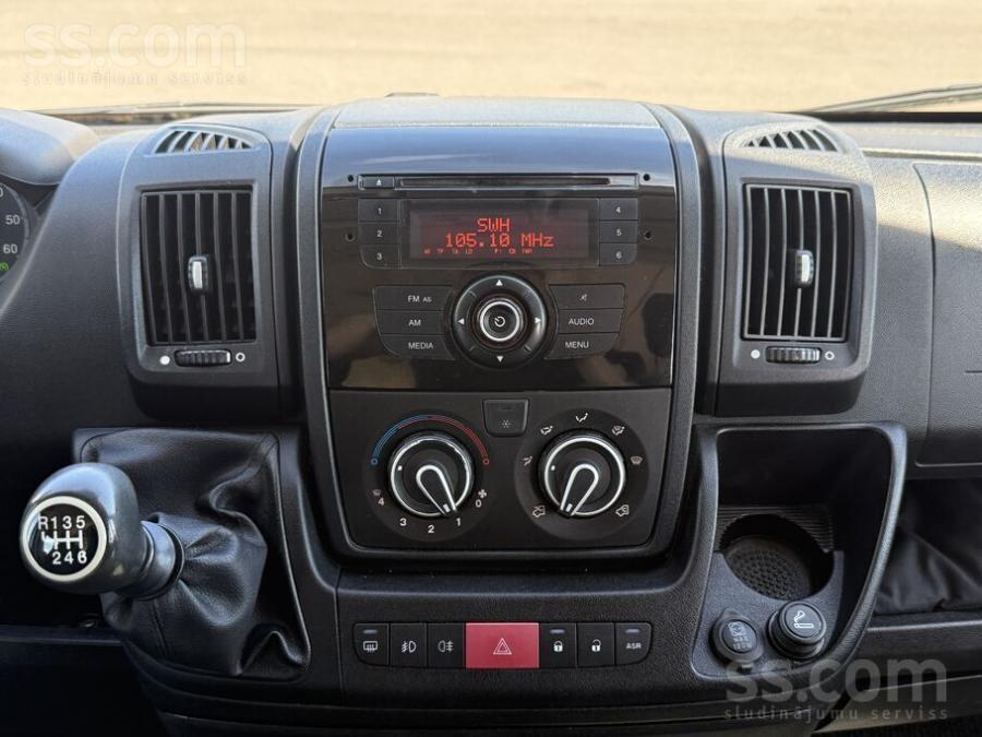 Citroen Jumper 2012 Liepāja, ar dzinēja tilpumu 2.20 L un nobraukumu 150 tūkst. km par 11500 €, foto 28 vietnē AUTOMOTO.COM.LV
