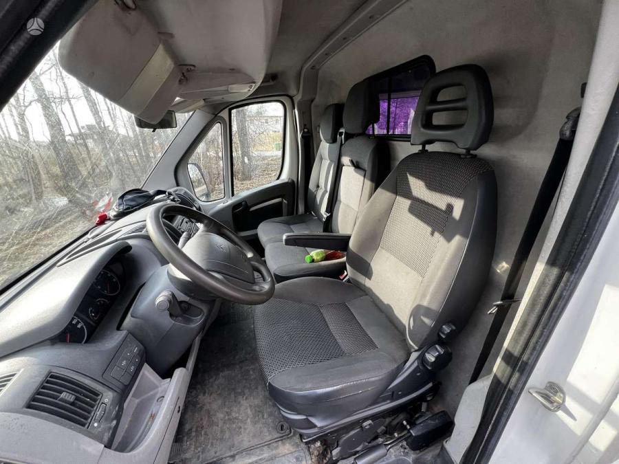 Citroen Jumper 2007 Viļņa, ar dzinēja tilpumu 0.00 L un nobraukumu 300 tūkst. km par 1600 €, foto 13 vietnē AUTOMOTO.COM.LV