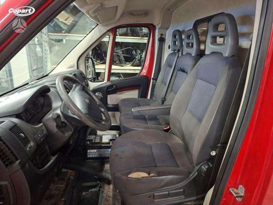 Sarkans Citroen Jumper 2013 Kauņa, ar dzinēja tilpumu 2.20 L un nobraukumu 239 tūkst. km par 1550 €, foto 5 vietnē AUTOMOTO.COM.LV
