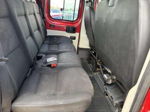 Red Citroen Jumper 2015 in Vilnius, with an engine capacity of 2.20 L and mileage of 285 thousand km for 6200 €, photo 17 on AUTOMOTO.COM.LV
