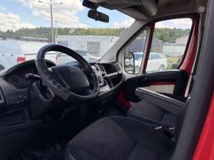 Red Citroen Jumper 2015 in Vilnius, with an engine capacity of 2.20 L and mileage of 285 thousand km for 6200 €, photo 19 on AUTOMOTO.COM.LV