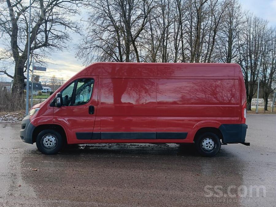 Red Citroen Jumper 2016 in Ogre, with an engine capacity of 2.20 L and mileage of 0 thousand km for 9000 €, photo 2 on AUTOMOTO.COM.LV