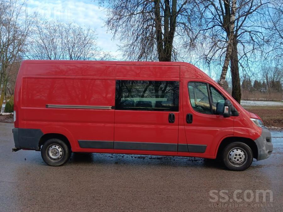 Red Citroen Jumper 2016 in Ogre, with an engine capacity of 2.20 L and mileage of 0 thousand km for 9000 €, photo 6 on AUTOMOTO.COM.LV