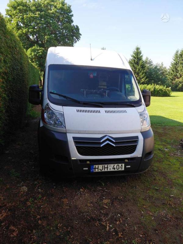 Balts Citroen Jumper 2007 Tauragė, ar dzinēja tilpumu 3.00 L un nobraukumu 345 tūkst. km par 5300 €, foto 1 vietnē AUTOMOTO.COM.LV