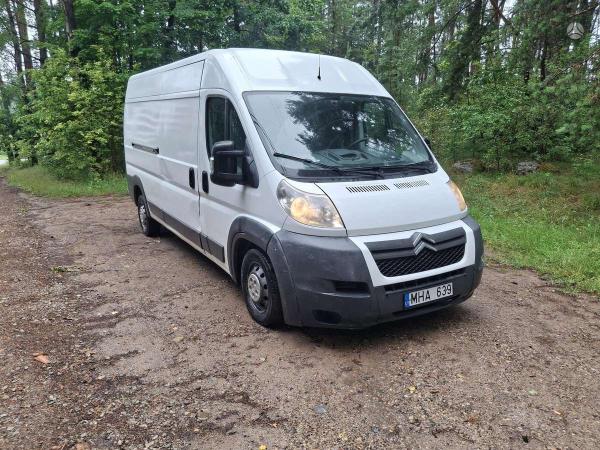 Balts Citroen Jumper 2007 Viļņa, ar dzinēja tilpumu 2.20 L un nobraukumu 380 tūkst. km par 2950 €, foto 2 vietnē AUTOMOTO.COM.LV