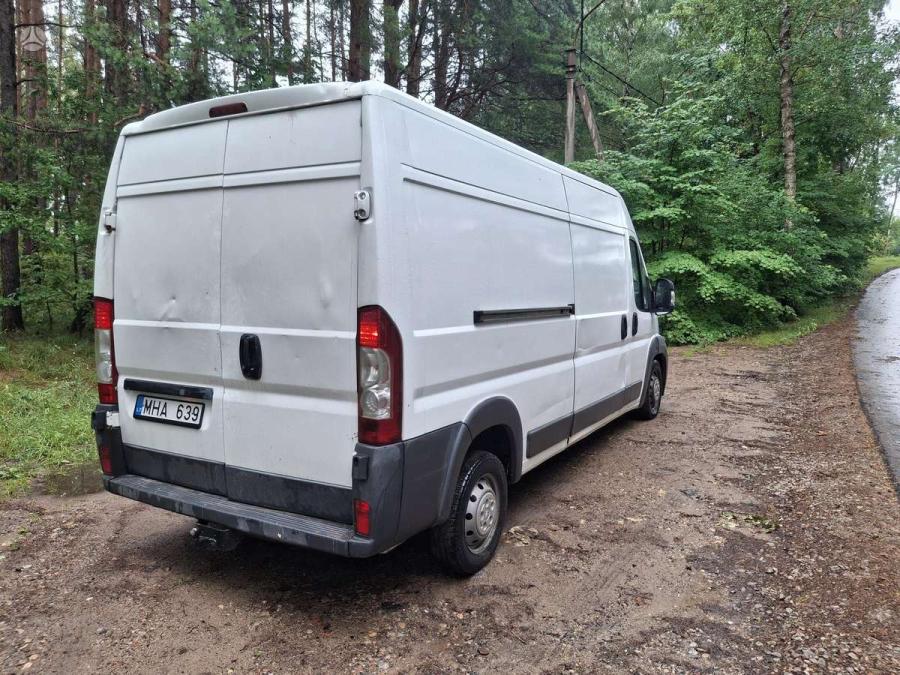 Balts Citroen Jumper 2007 Viļņa, ar dzinēja tilpumu 2.20 L un nobraukumu 380 tūkst. km par 2950 €, foto 4 vietnē AUTOMOTO.COM.LV