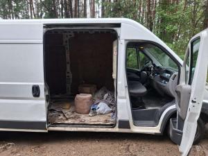 Balts Citroen Jumper 2007 Viļņa, ar dzinēja tilpumu 2.20 L un nobraukumu 380 tūkst. km par 2950 €, foto 7 vietnē AUTOMOTO.COM.LV