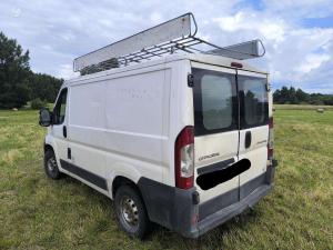 White Citroen Jumper 2008 in Ukmerge, with an engine capacity of 2.20 L and mileage of 378 thousand km for 1000 €, photo 5 on AUTOMOTO.COM.LV